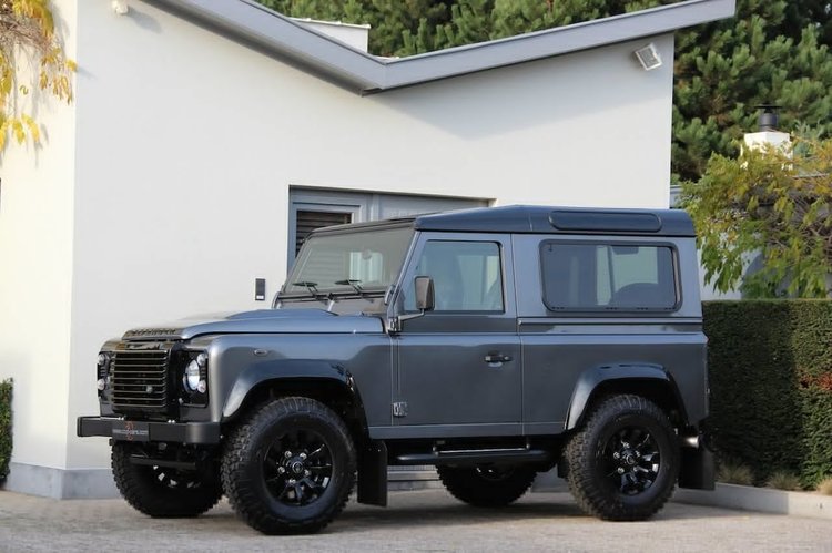 Defender 90 Hard Top - Overland Exclusive